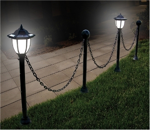 Solar Lantern Garden Border | householdgoods.com